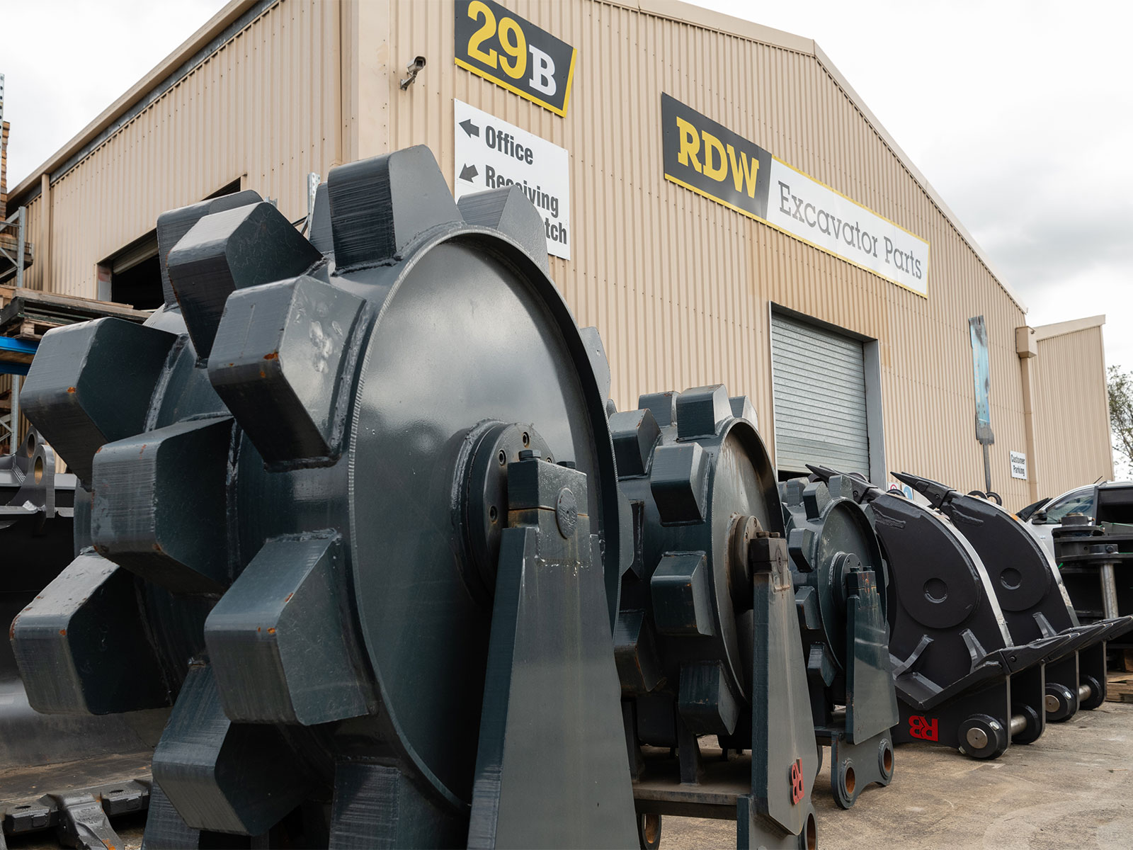 RDW Machinery | RDW Excavator Parts | Rock Breakers